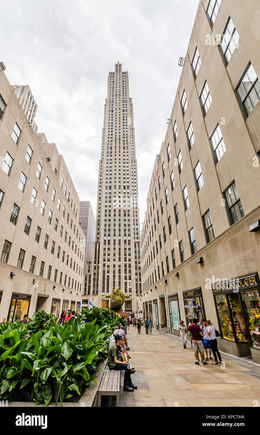 General Electric Building New York High Resolution Stock Photography ...