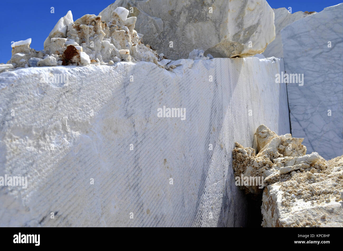 broken marble in carrara Stock Photo - Alamy