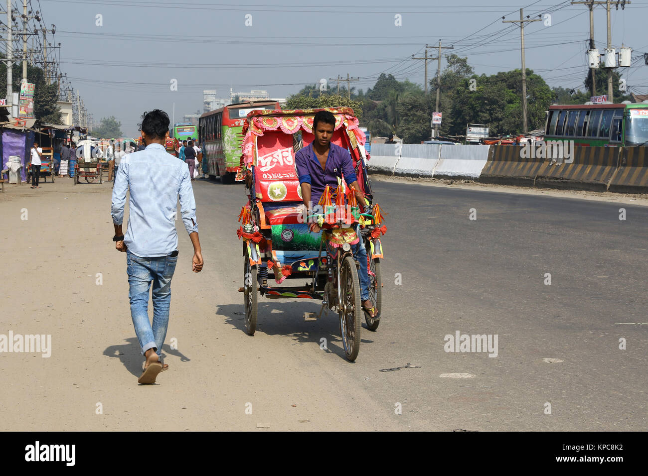 Battery rickshaw hi-res stock photography and images - Alamy