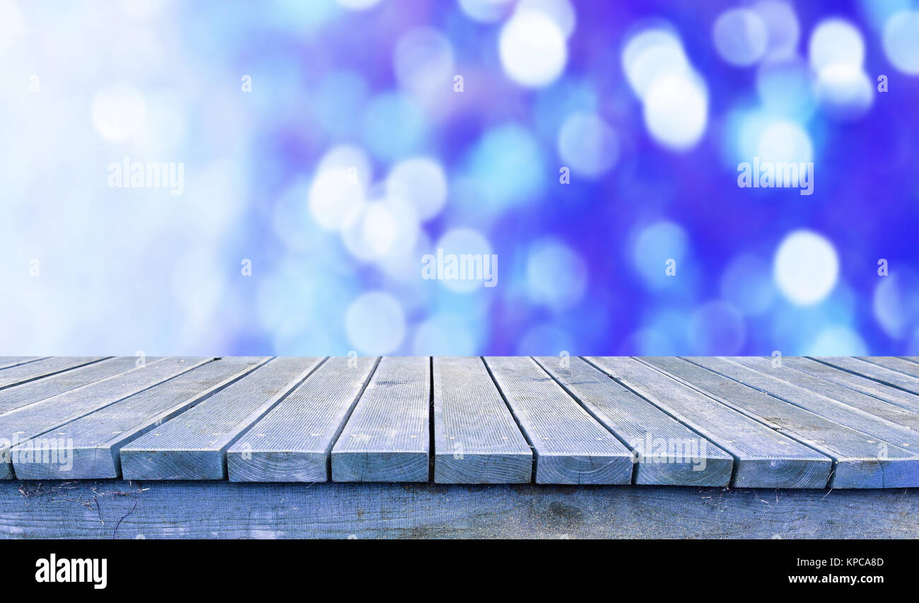 Empty table for display montages Stock Photo - Alamy