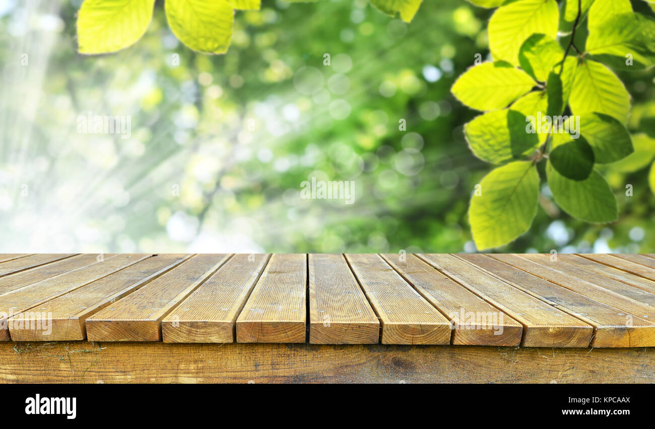 Empty table for display montages Stock Photo - Alamy