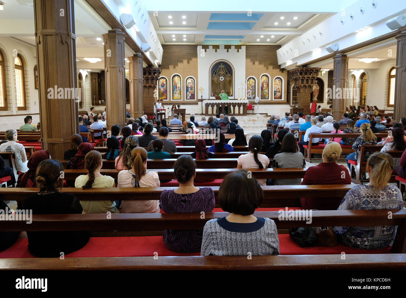 Christians cathedral hi-res stock photography and images - Alamy