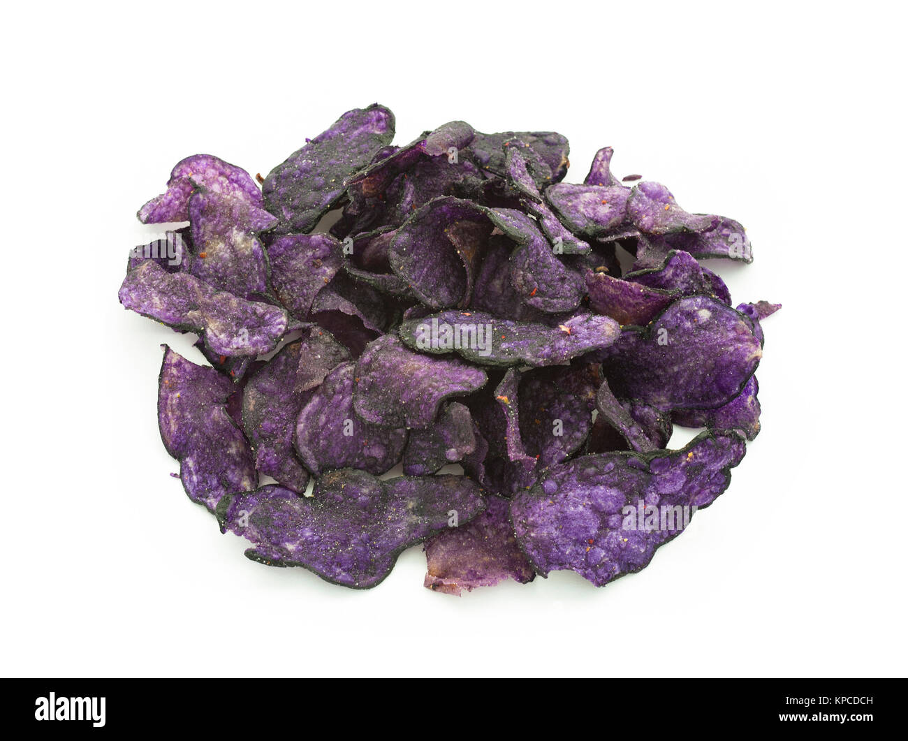 blue or violet potato chips isolated on white Stock Photo - Alamy