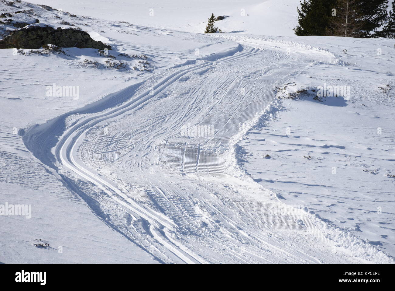 ski slope,cross country skiing,stallersattel,east tyrol,trail,road ...