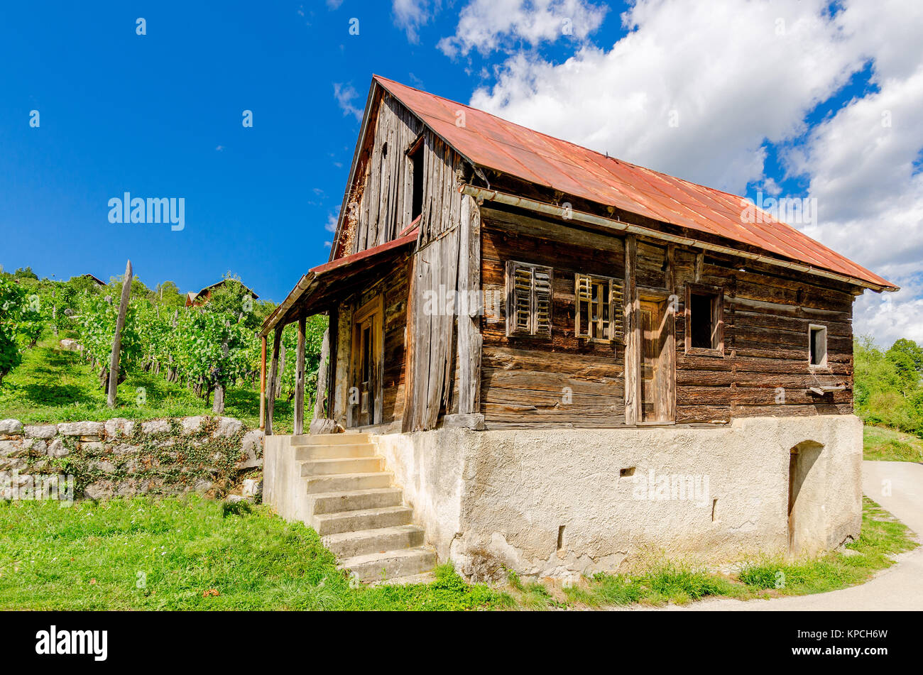 Old architecture in vineyard hi-res stock photography and images - Alamy