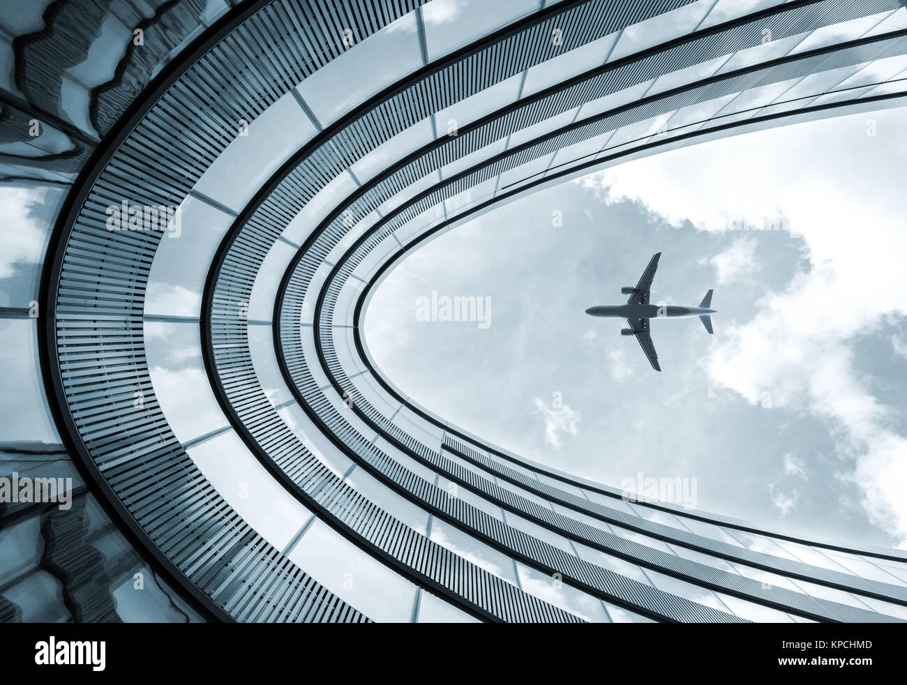 Airplane labor hi-res stock photography and images - Alamy