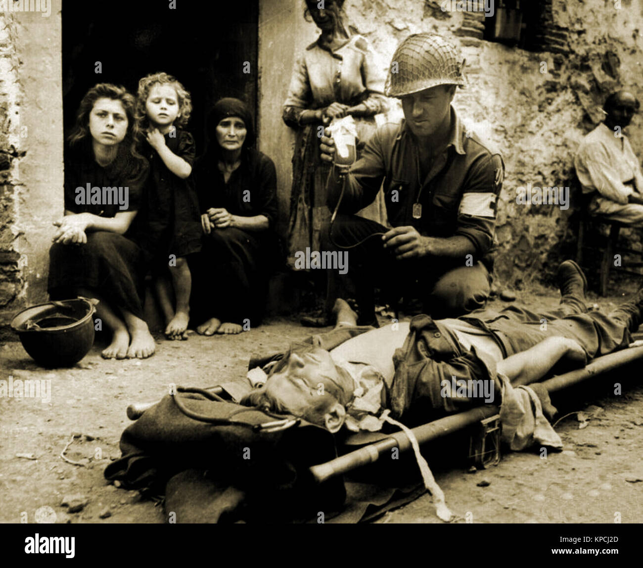 Combat medic ww2 hi-res stock photography and images - Alamy