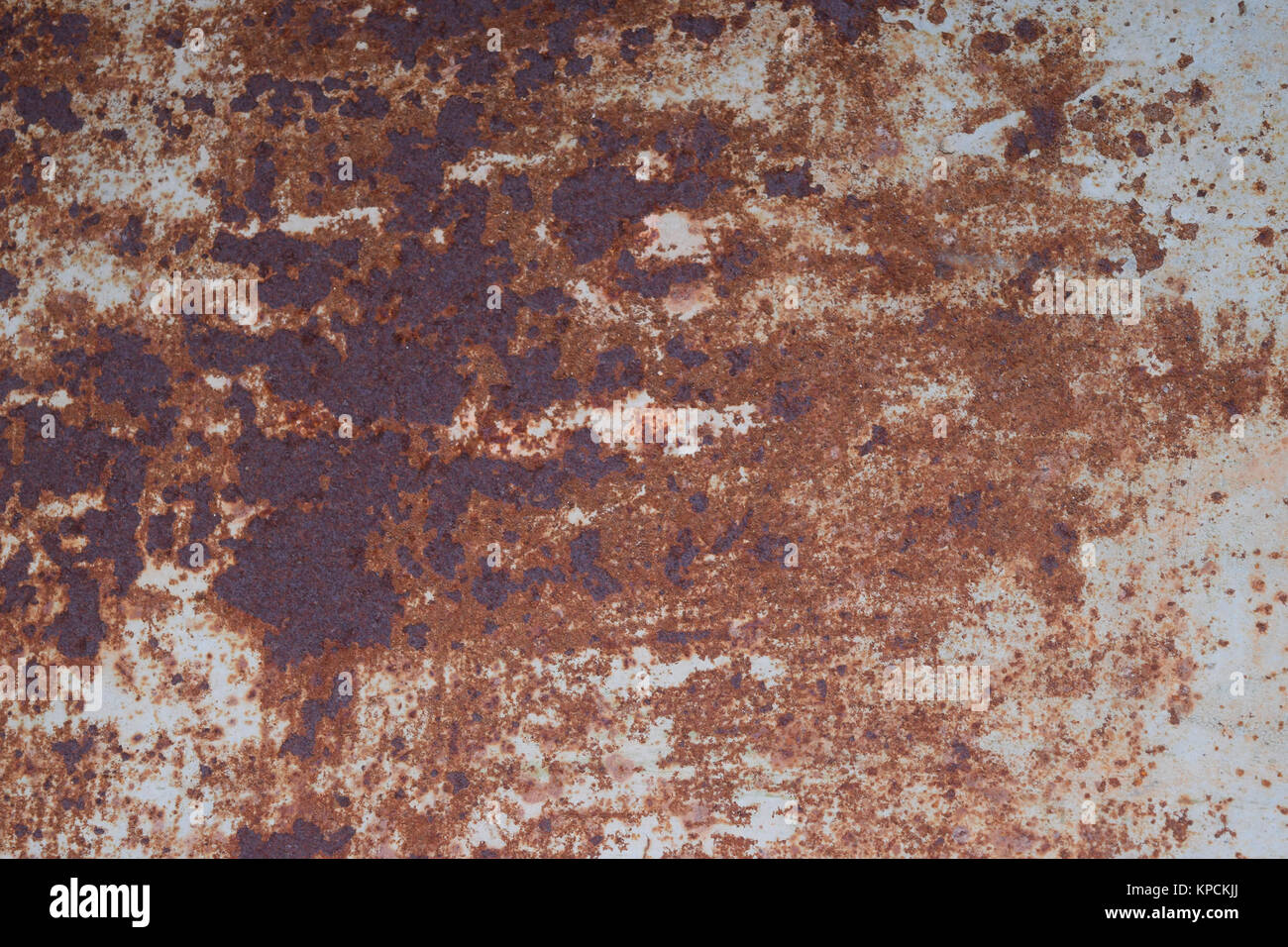 Rusty metal sheet peeling off hi-res stock photography and images - Alamy