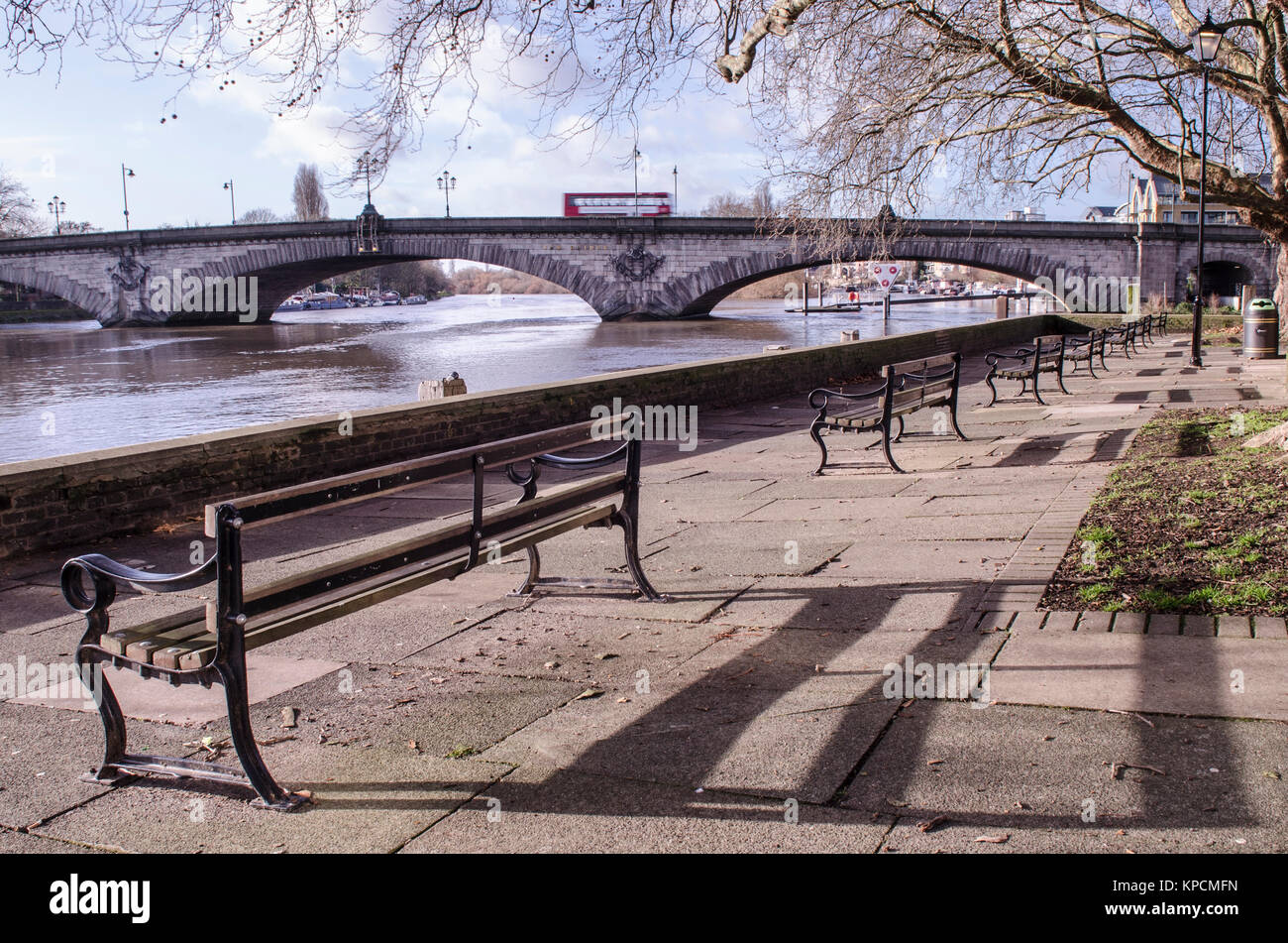 Kew Bridge on the Thames Path in West London Stock Photo - Alamy