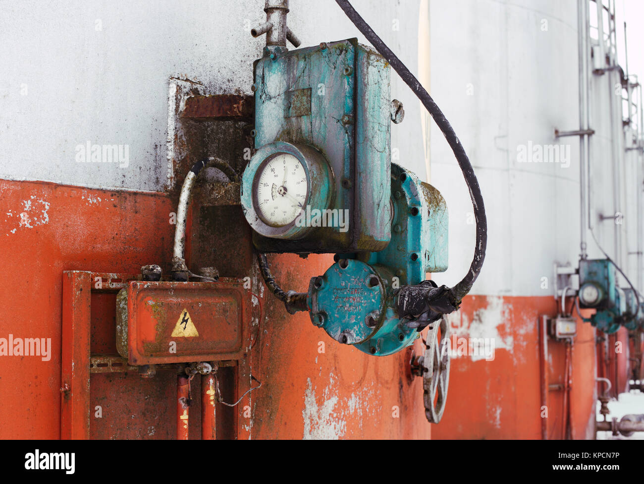 old measuring device Stock Photo - Alamy