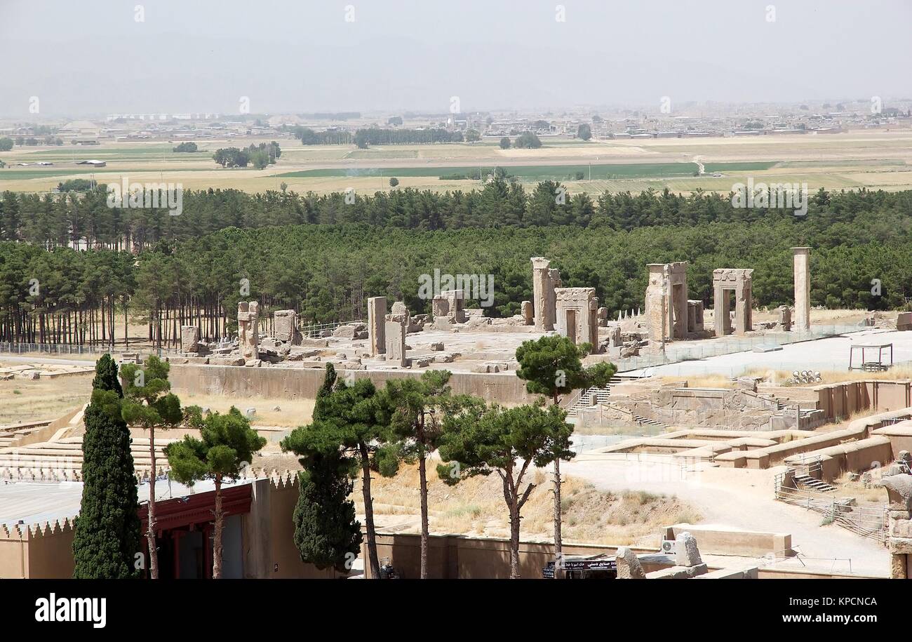 Persepolis panorama view hi-res stock photography and images - Alamy