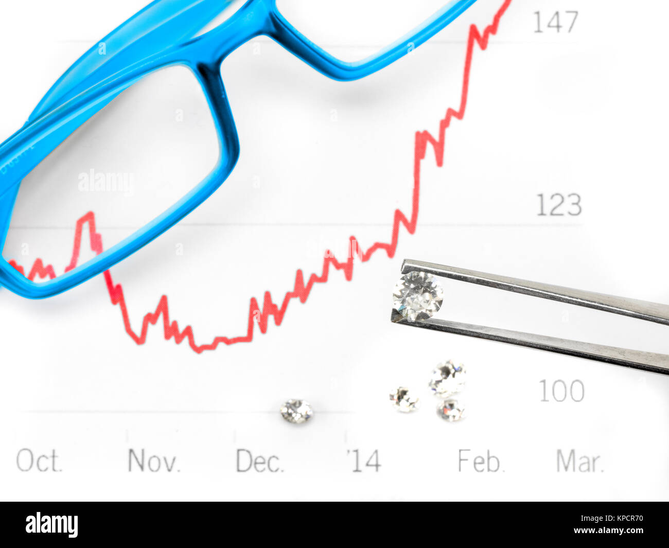 Diamond sorting hi-res stock photography and images - Alamy