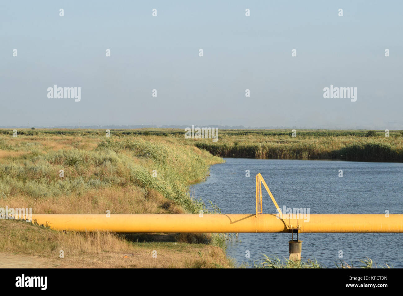 Drilling oil well through hi-res stock photography and images - Alamy