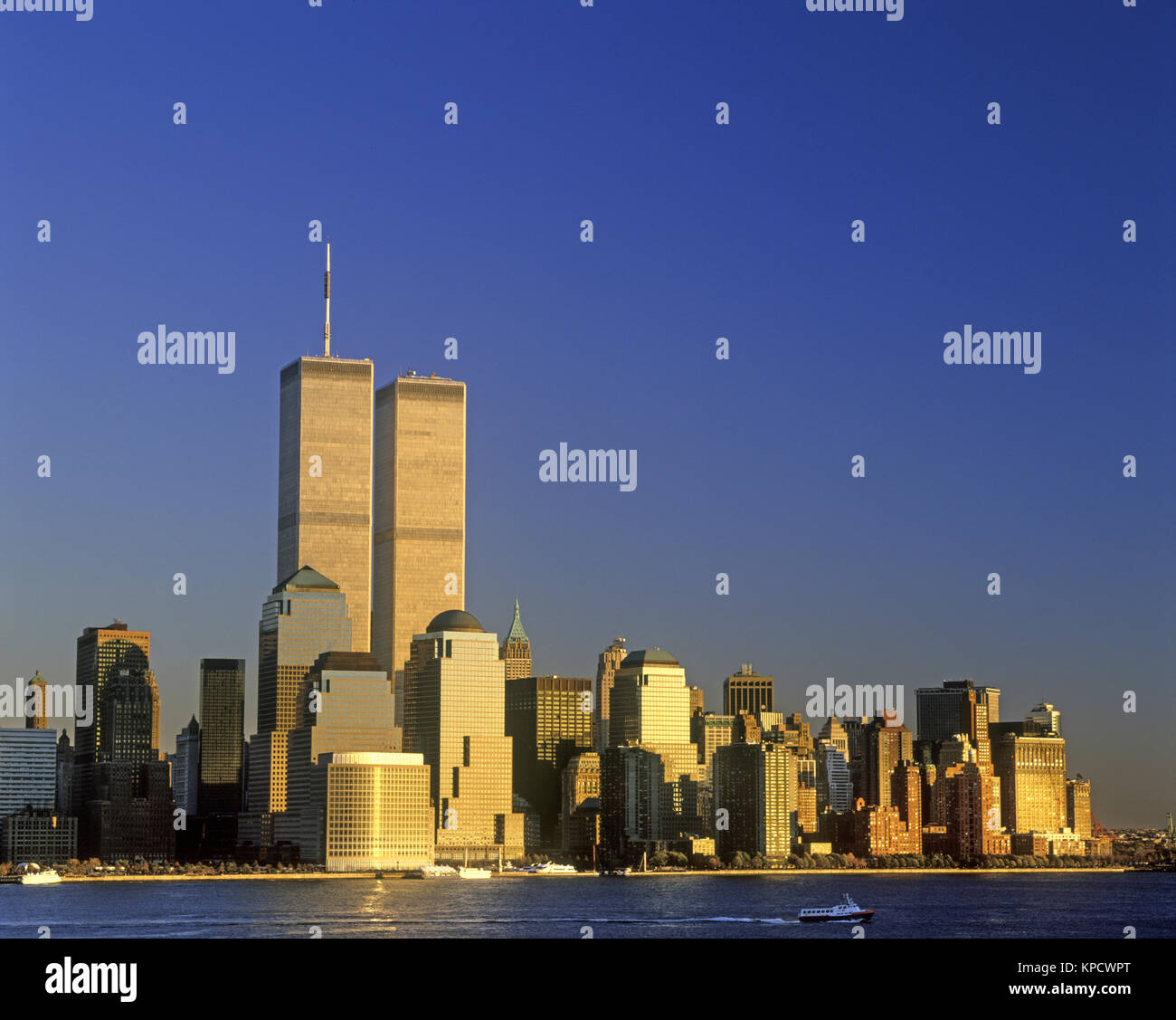 1998 HISTORICAL TWIN TOWERS (©MINORU YAMASAKI 1973) DOWNTOWN SKYLINE ...