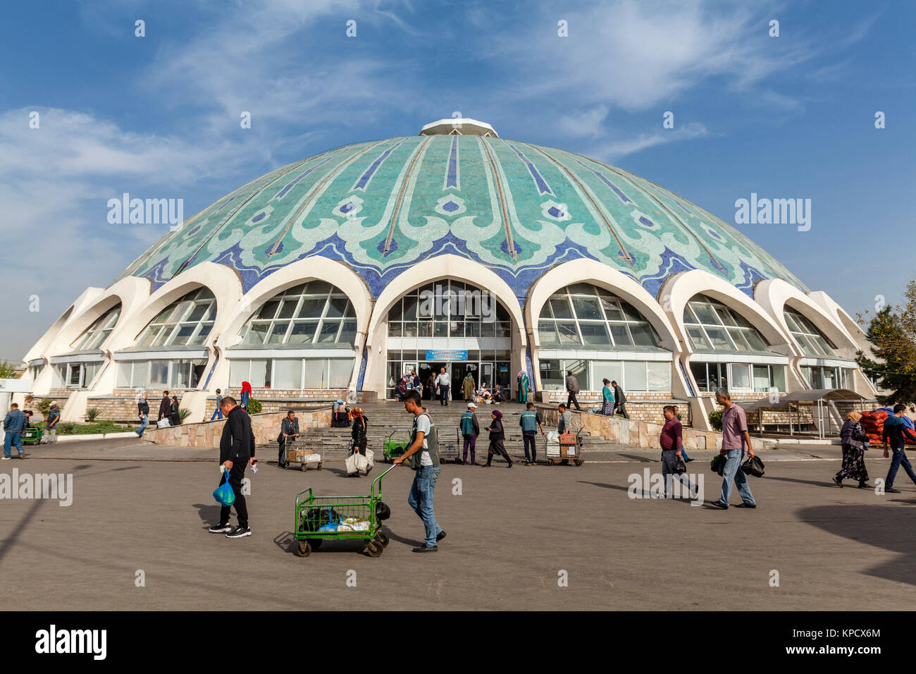 Tashkent bazaar historic hi-res stock photography and images - Alamy