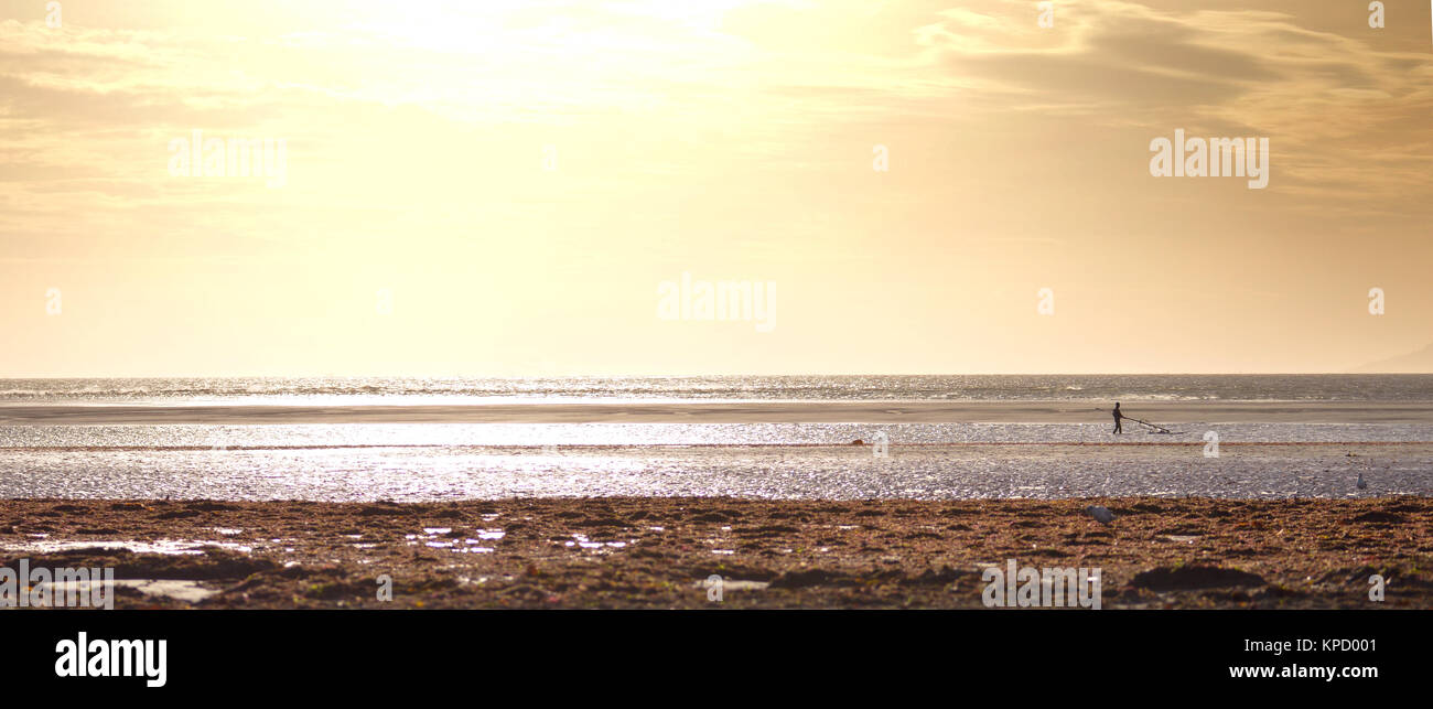 Wittering surf hi-res stock photography and images - Alamy