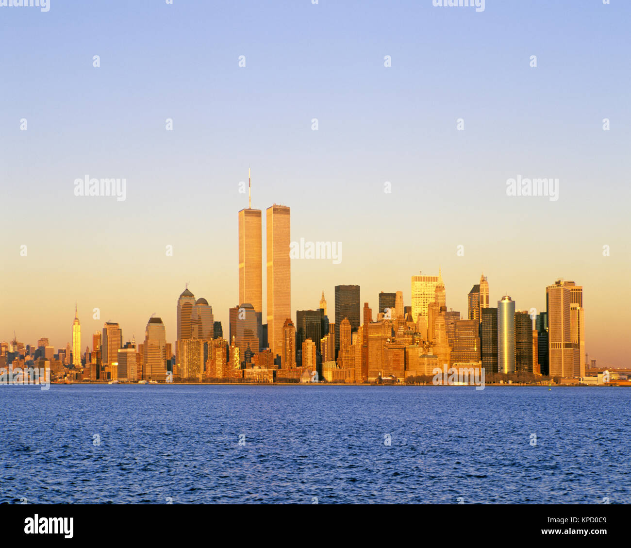 1998 HISTORICAL TWIN TOWERS (©MINORU YAMASAKI 1973) DOWNTOWN SKYLINE ...