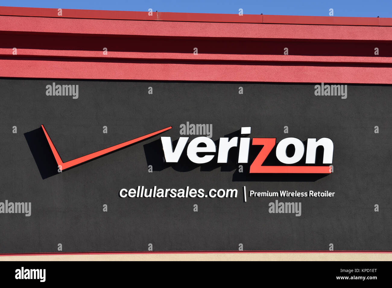 Verizon Logo High Resolution Stock Photography and Images - Alamy