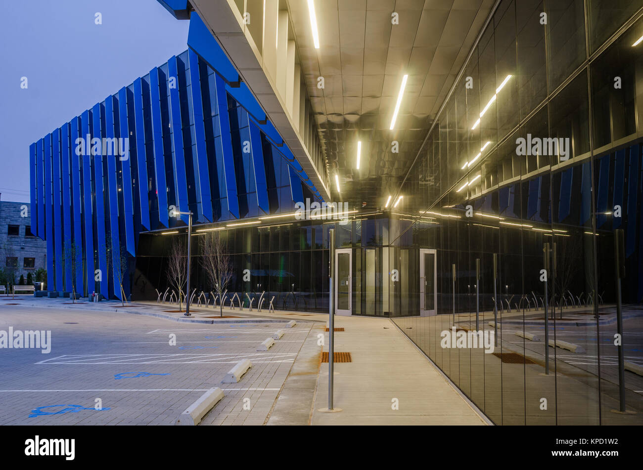 Exterior of El Centro location of Northeastern Illinois University ...