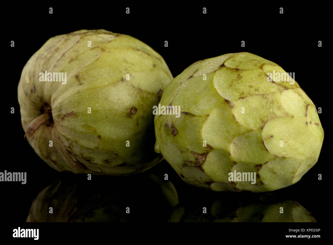 Bulls heart fruit hi-res stock photography and images - Alamy