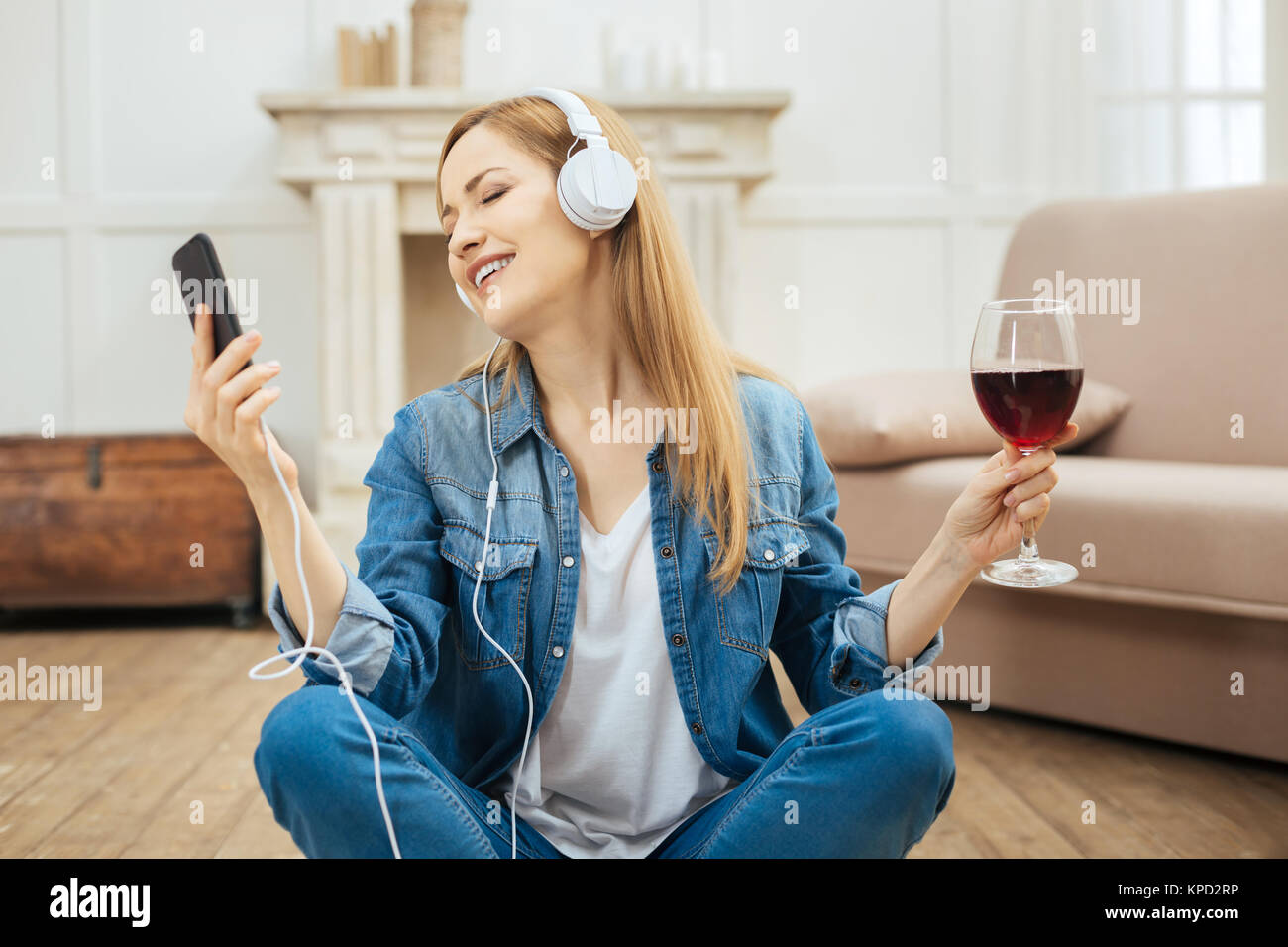 Exuberant young woman relaxing hi-res stock photography and images - Alamy