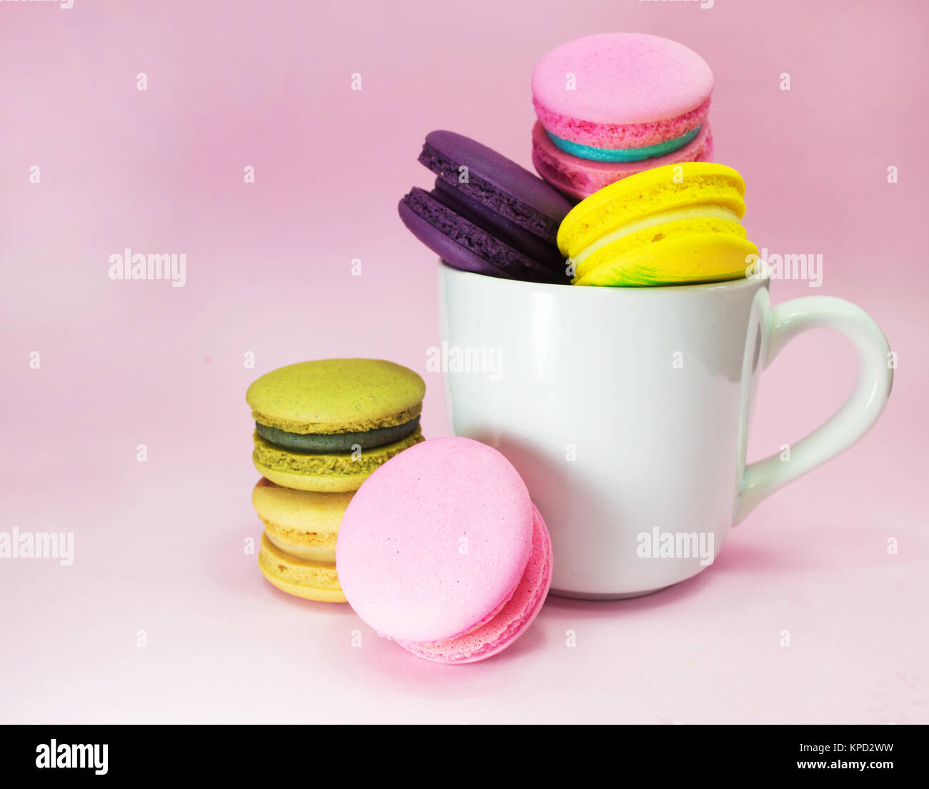macarons in cup Stock Photo - Alamy