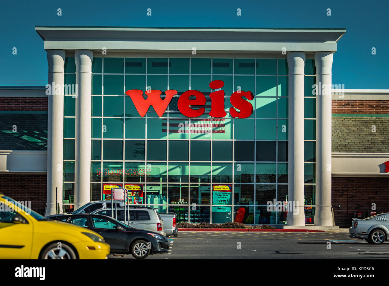Weis Markets High Resolution Stock Photography and Images - Alamy
