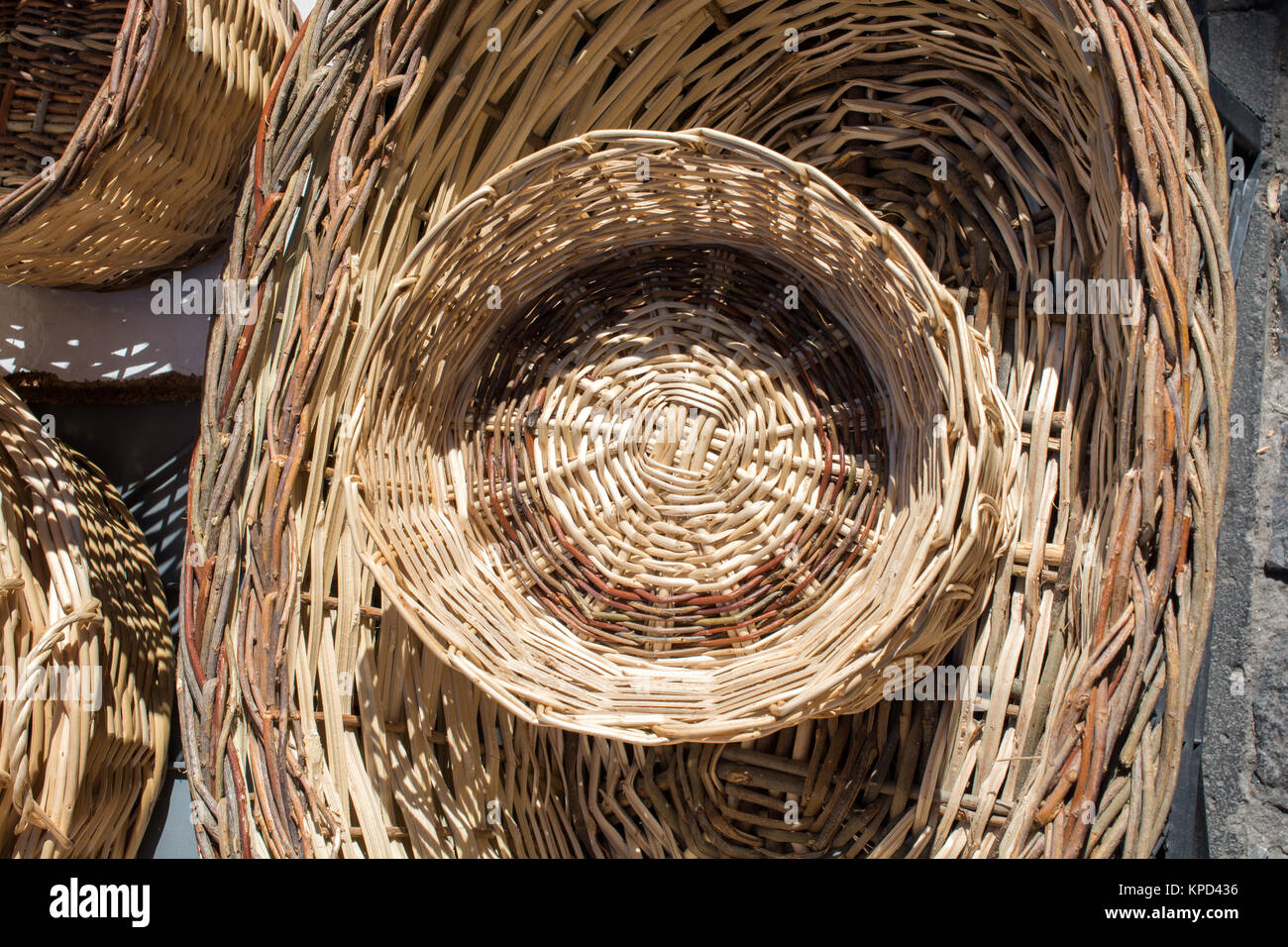 Empty wicker baskets are for sale in a market Stock Photo - Alamy