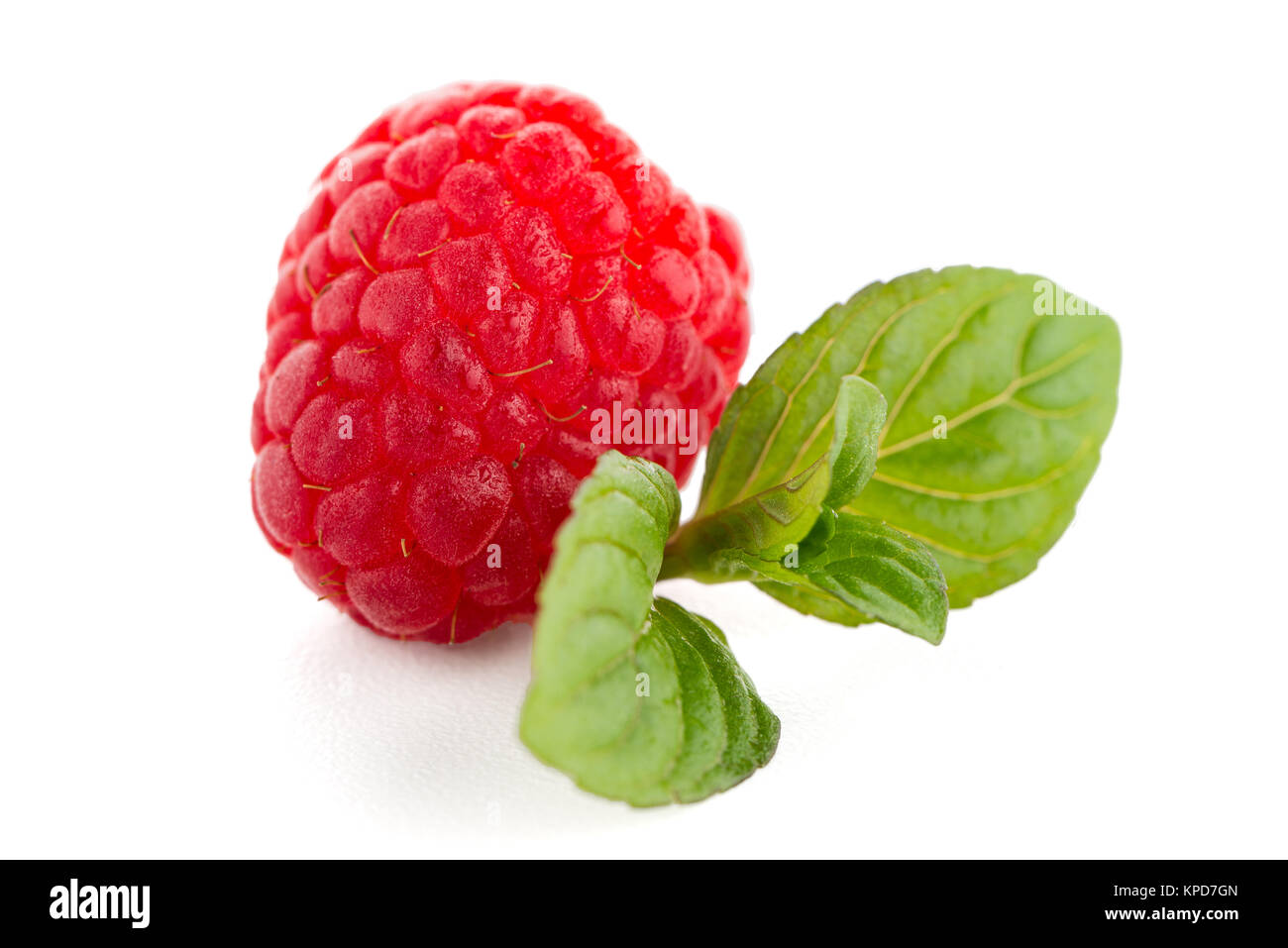 Ripe raspberry with leaf Stock Photo - Alamy