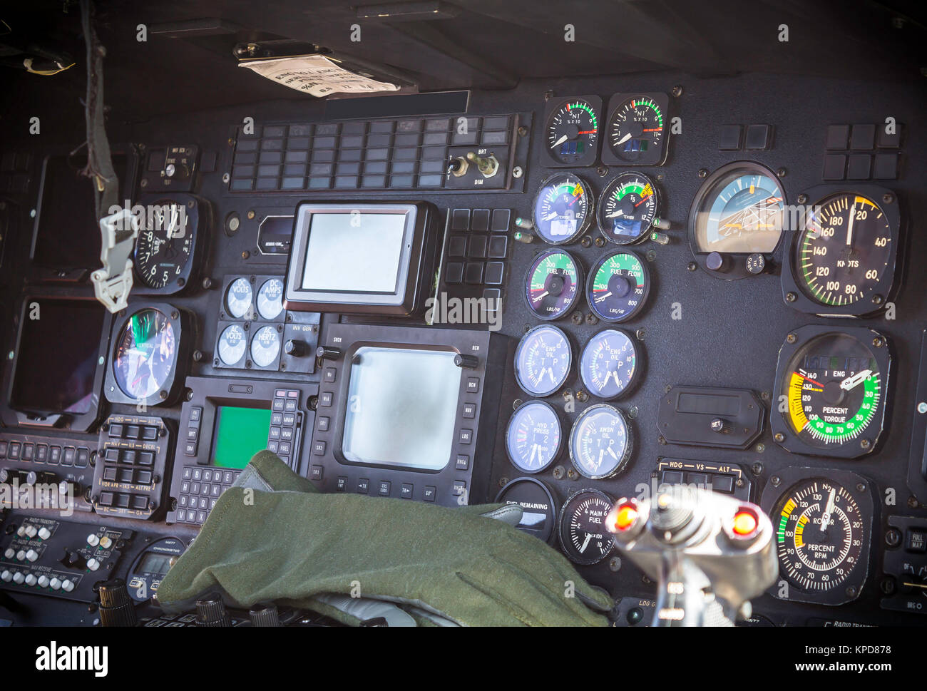 Cockpit aircraft hi-res stock photography and images - Alamy