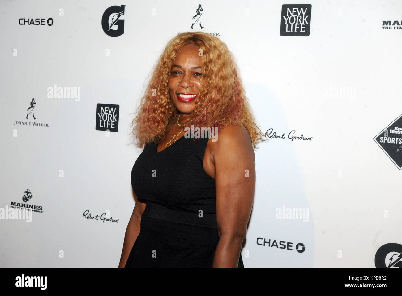 NEW YORK, NY - DECEMBER 15: Lyndrea Price, Venus Williams, Oracene ...