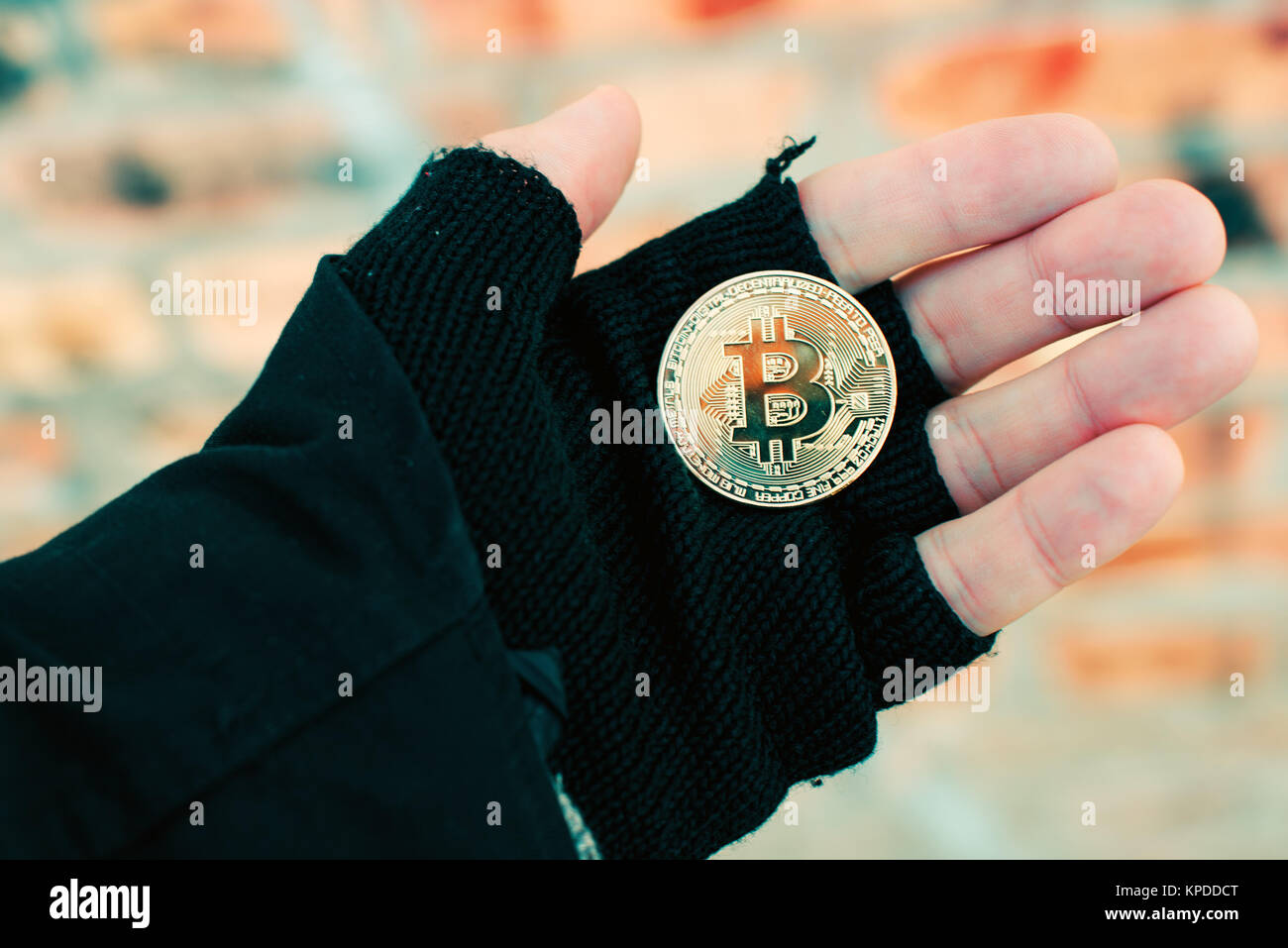 Technology poverty hi-res stock photography and images - Alamy