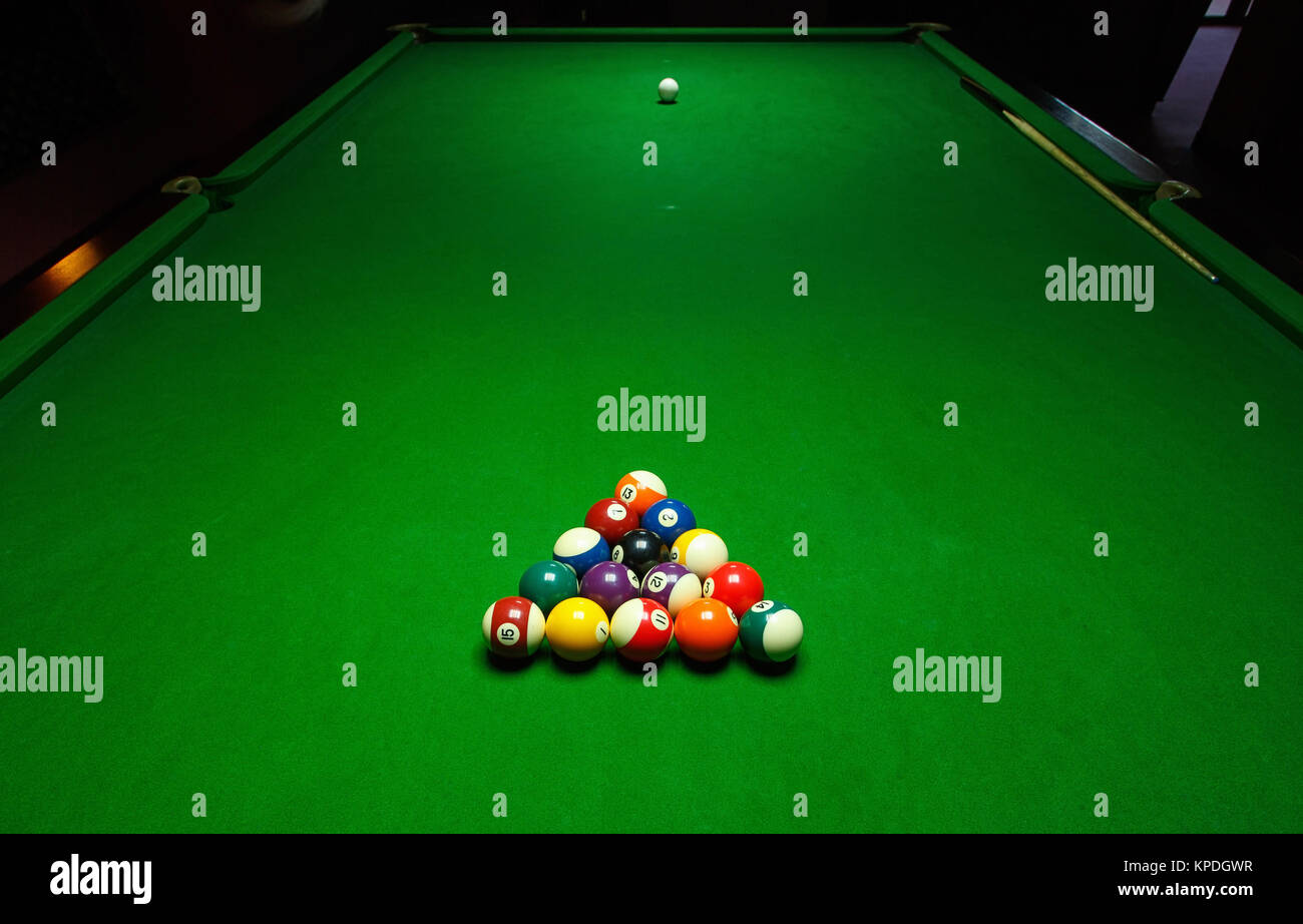 Green billard table hi-res stock photography and images - Alamy