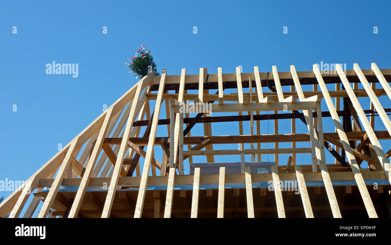topping-out wreath on the roof Stock Photo - Alamy