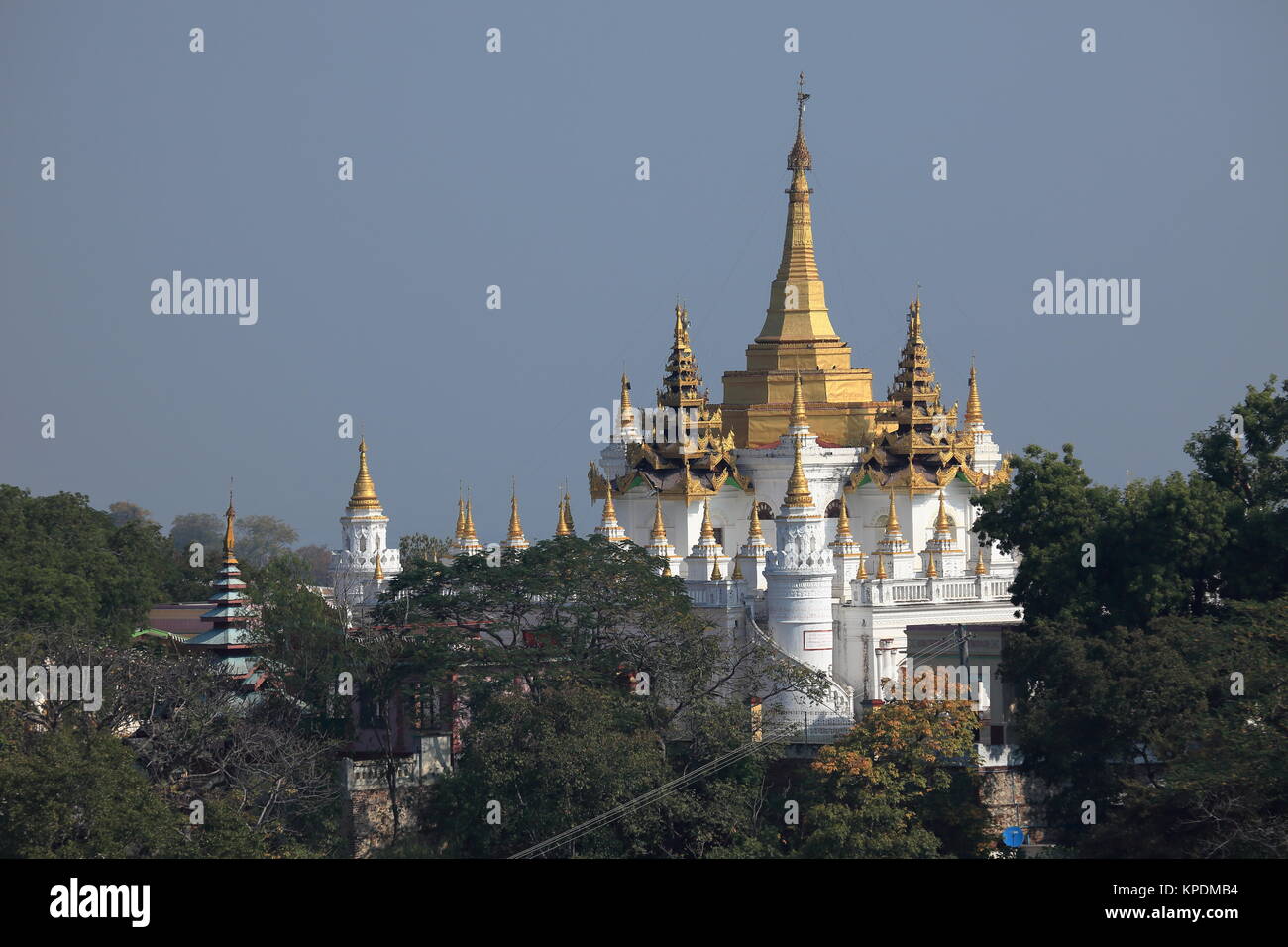 Ava pagode hi-res stock photography and images - Alamy