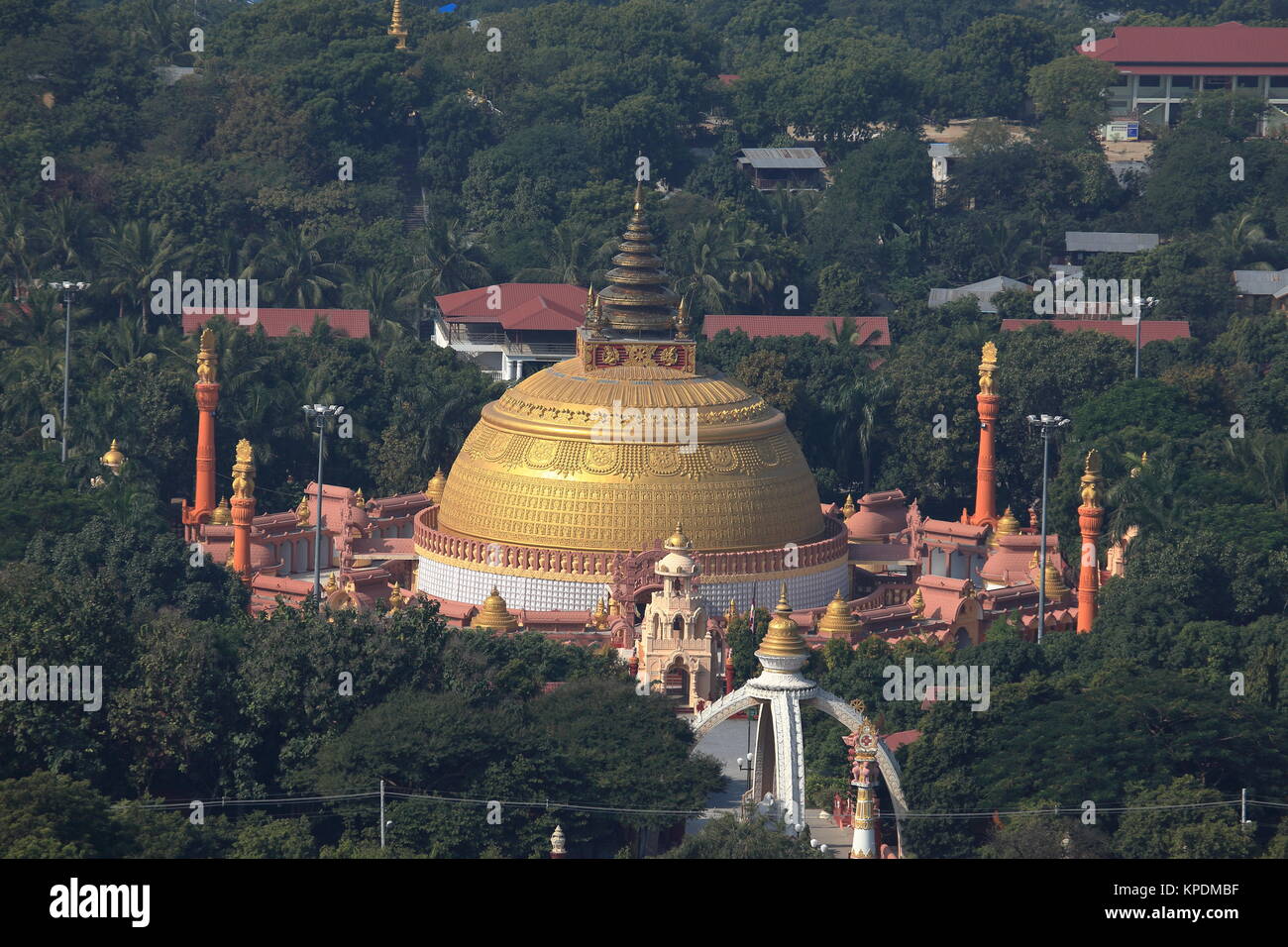 Ava pagode hi-res stock photography and images - Alamy