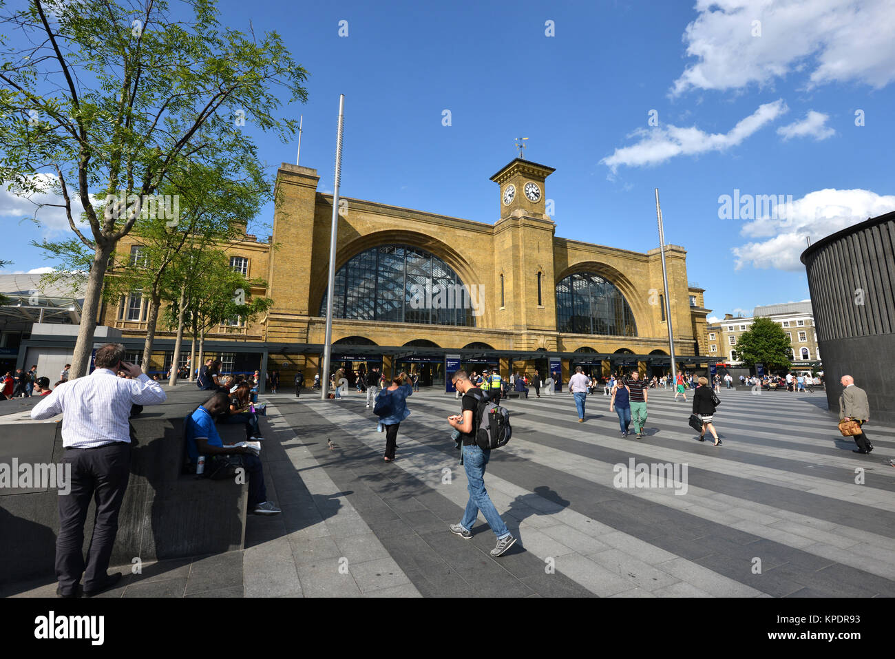 Exterior of Kings Cross Station, London Stock Photo - Alamy