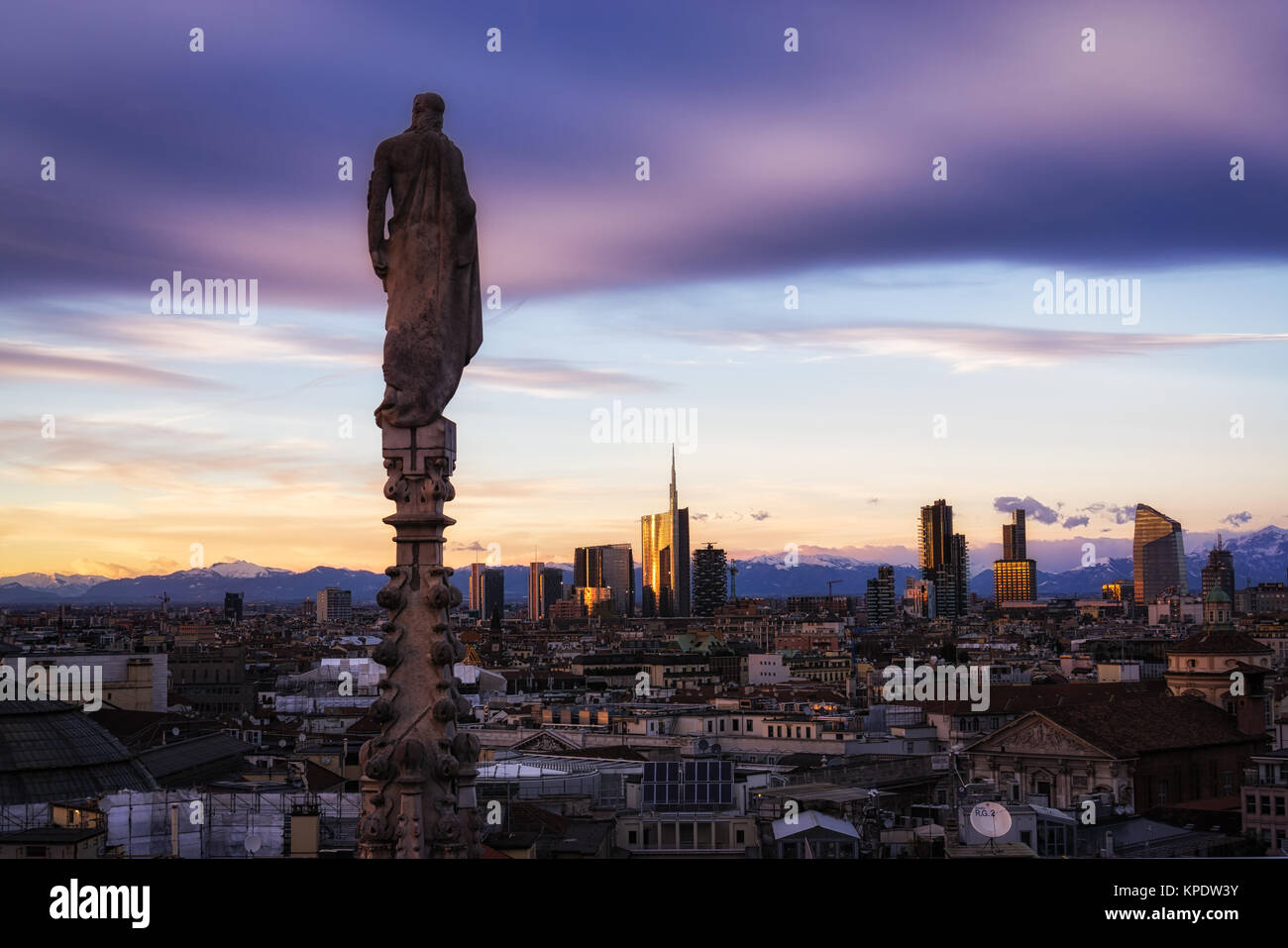 Milan Duomo rooftop Stock Photo - Alamy