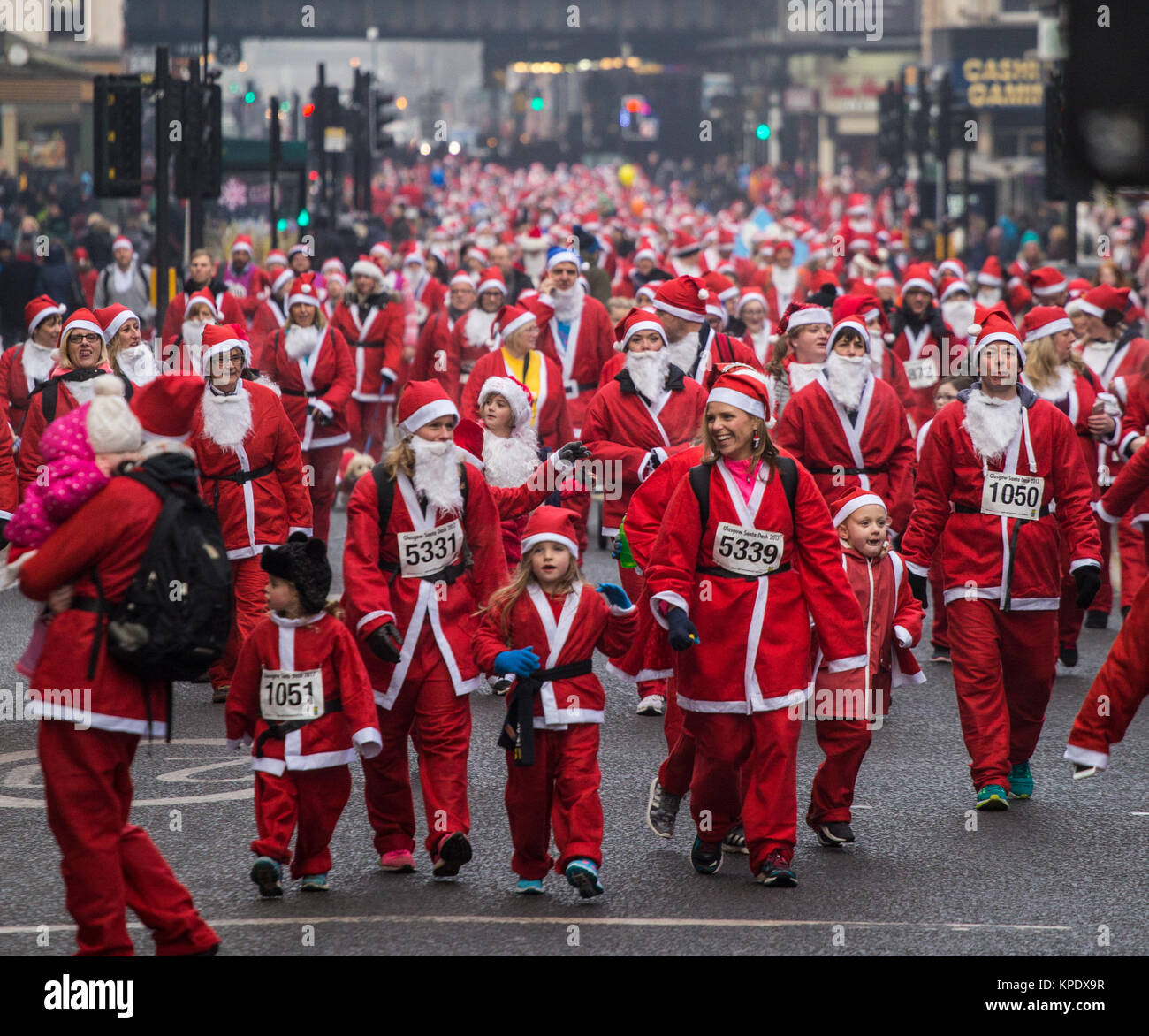 Santa Run 2017, Glasgow Stock Photo - Alamy