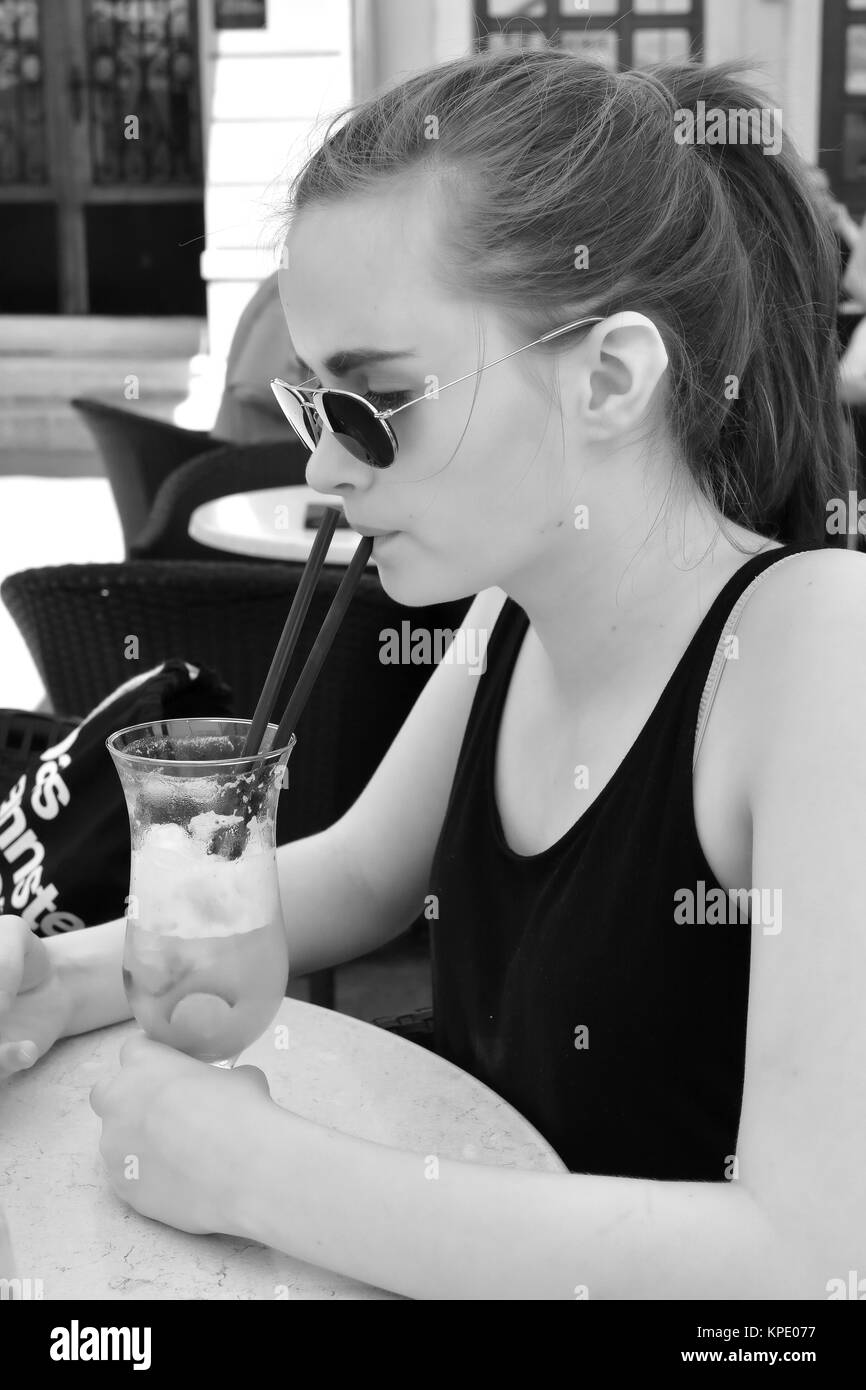 Alcoholic cocktail drink in bar Black and White Stock Photos & Images ...