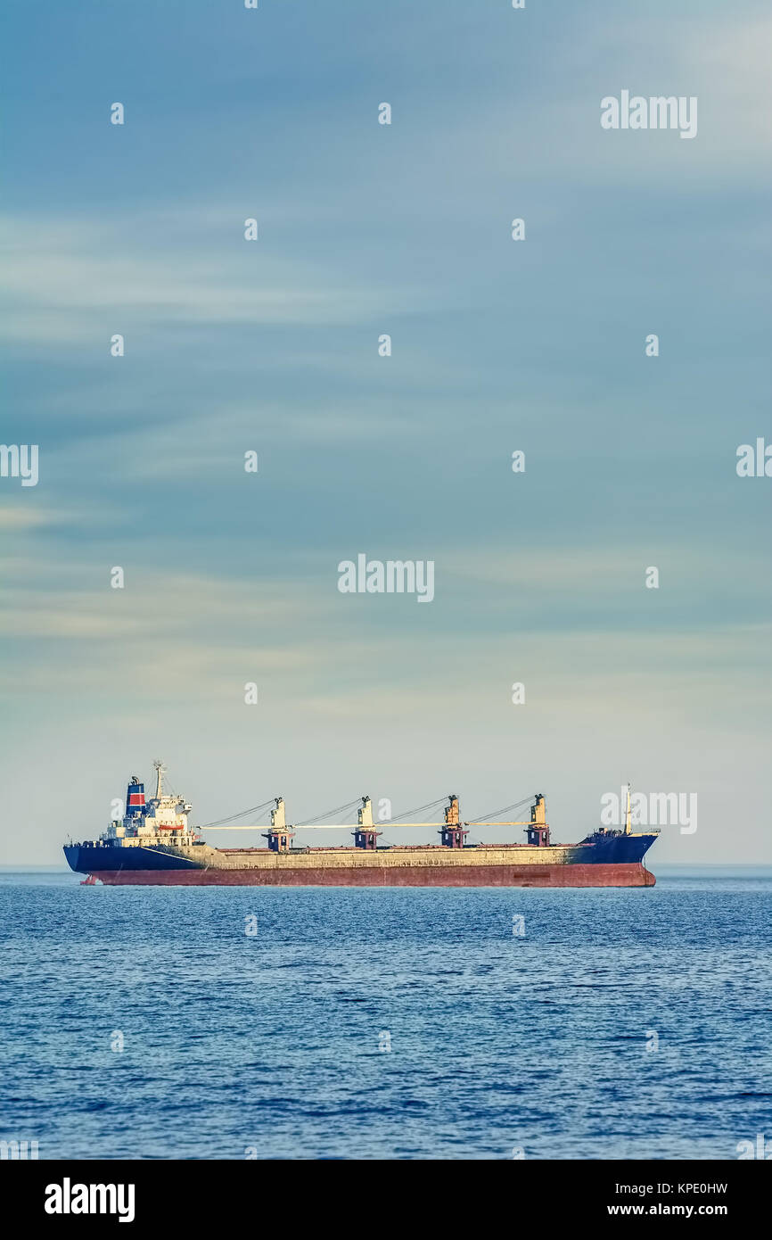 Bulk Carrier Ship Stock Photo - Alamy