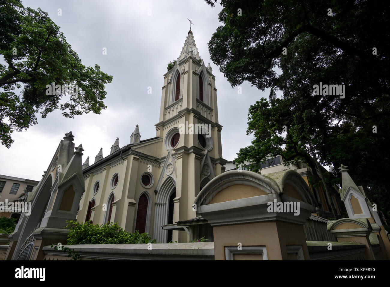 Shamian island church hi-res stock photography and images - Alamy