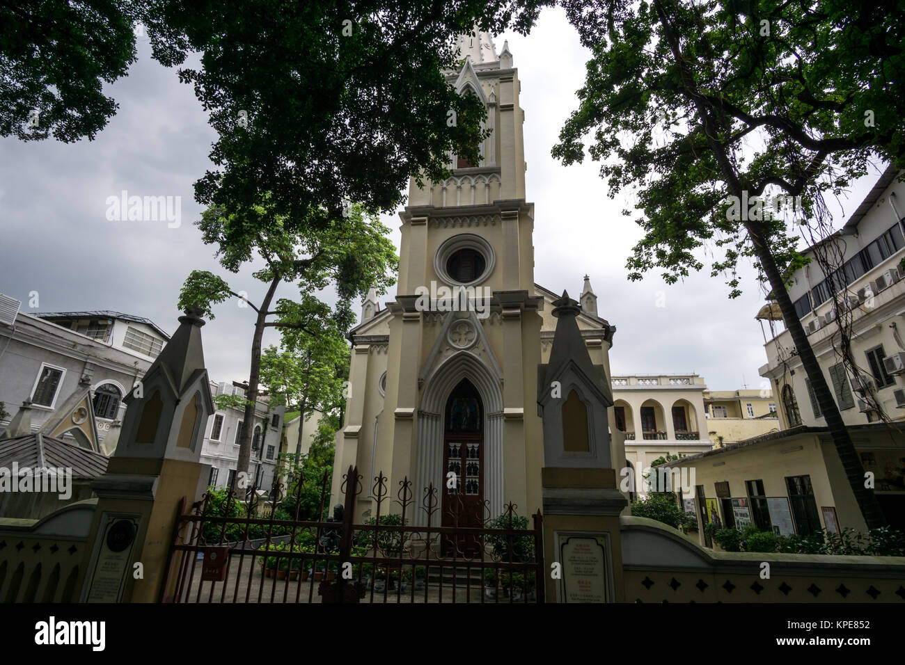 Shamian island church hi-res stock photography and images - Alamy