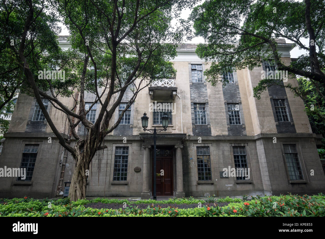 Guangzhou Shamian Park High Resolution Stock Photography and Images - Alamy