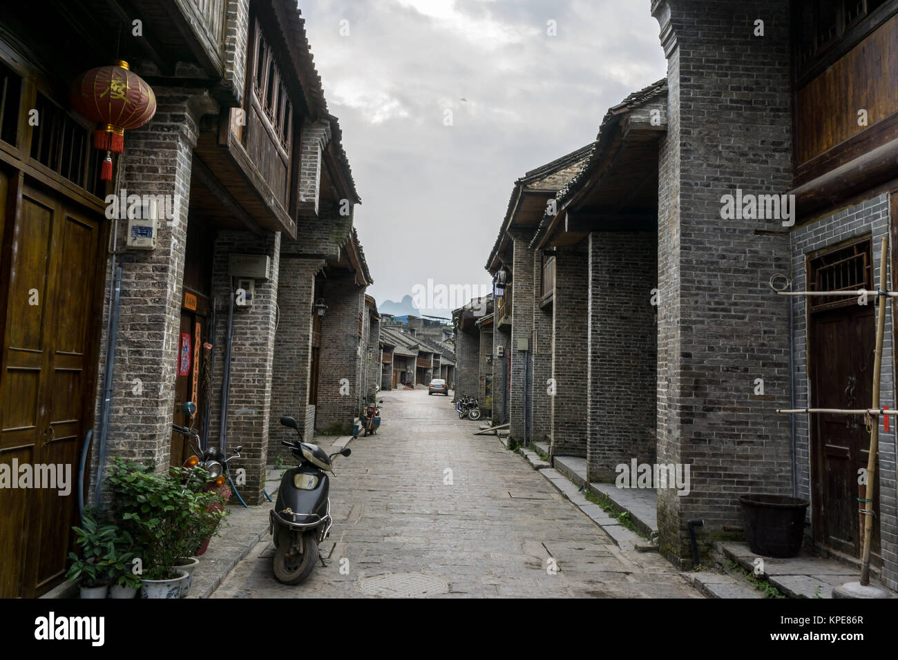 xingping old town Stock Photo - Alamy