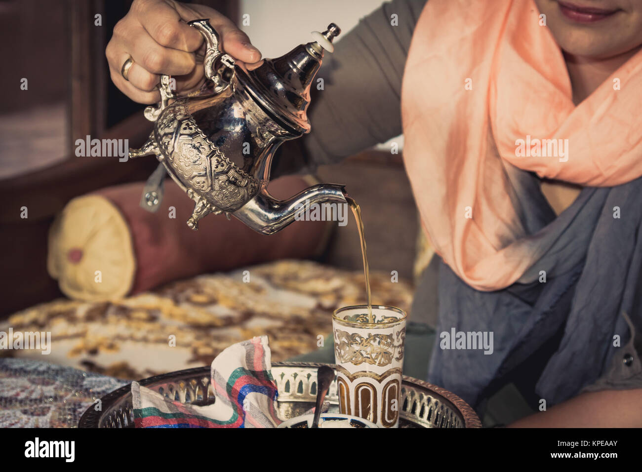 moroccan tea cups Stock Photo - Alamy