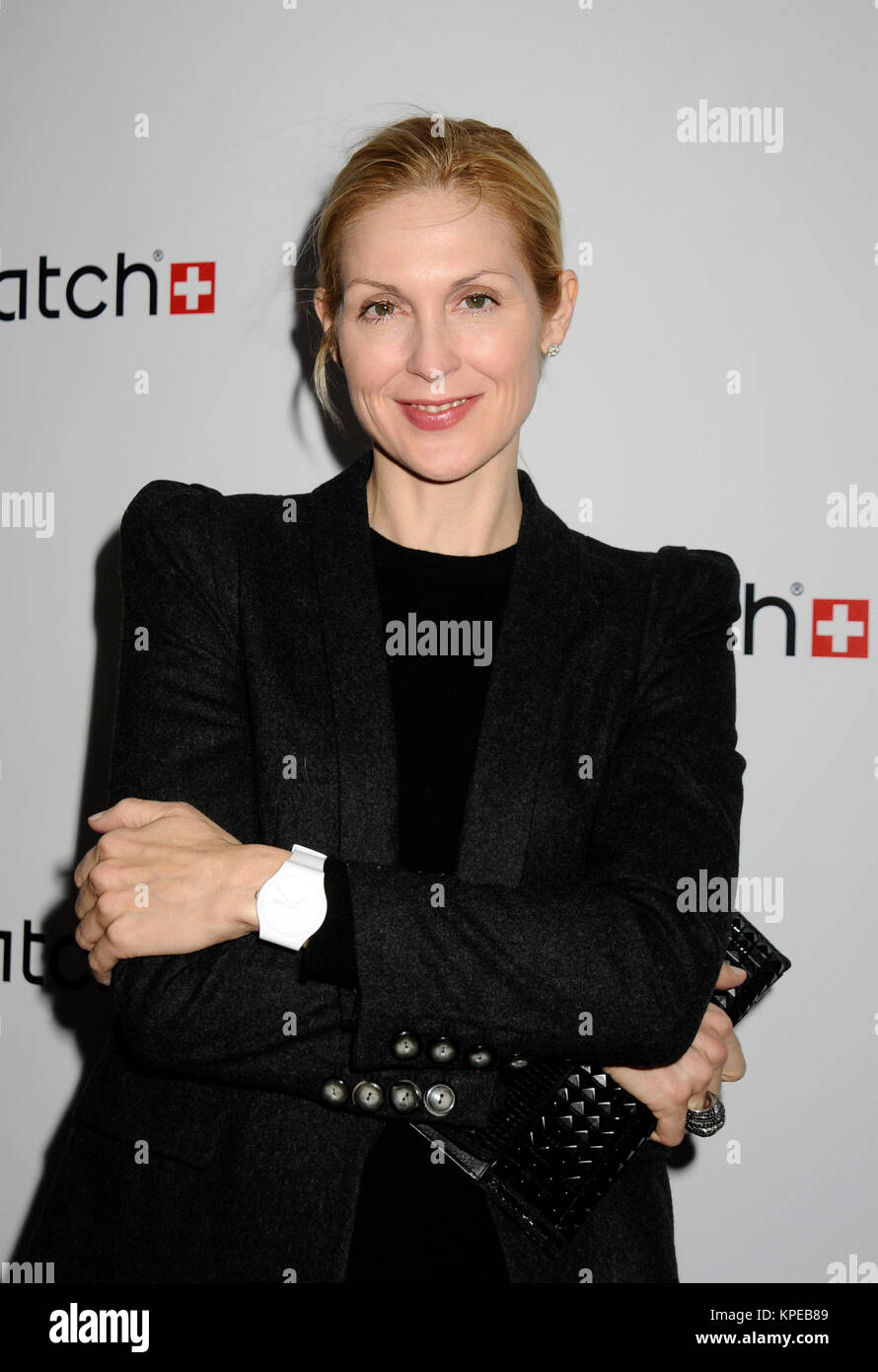 NEW YORK - OCTOBER 06: Kelly Rutherford attends the private launch of ...