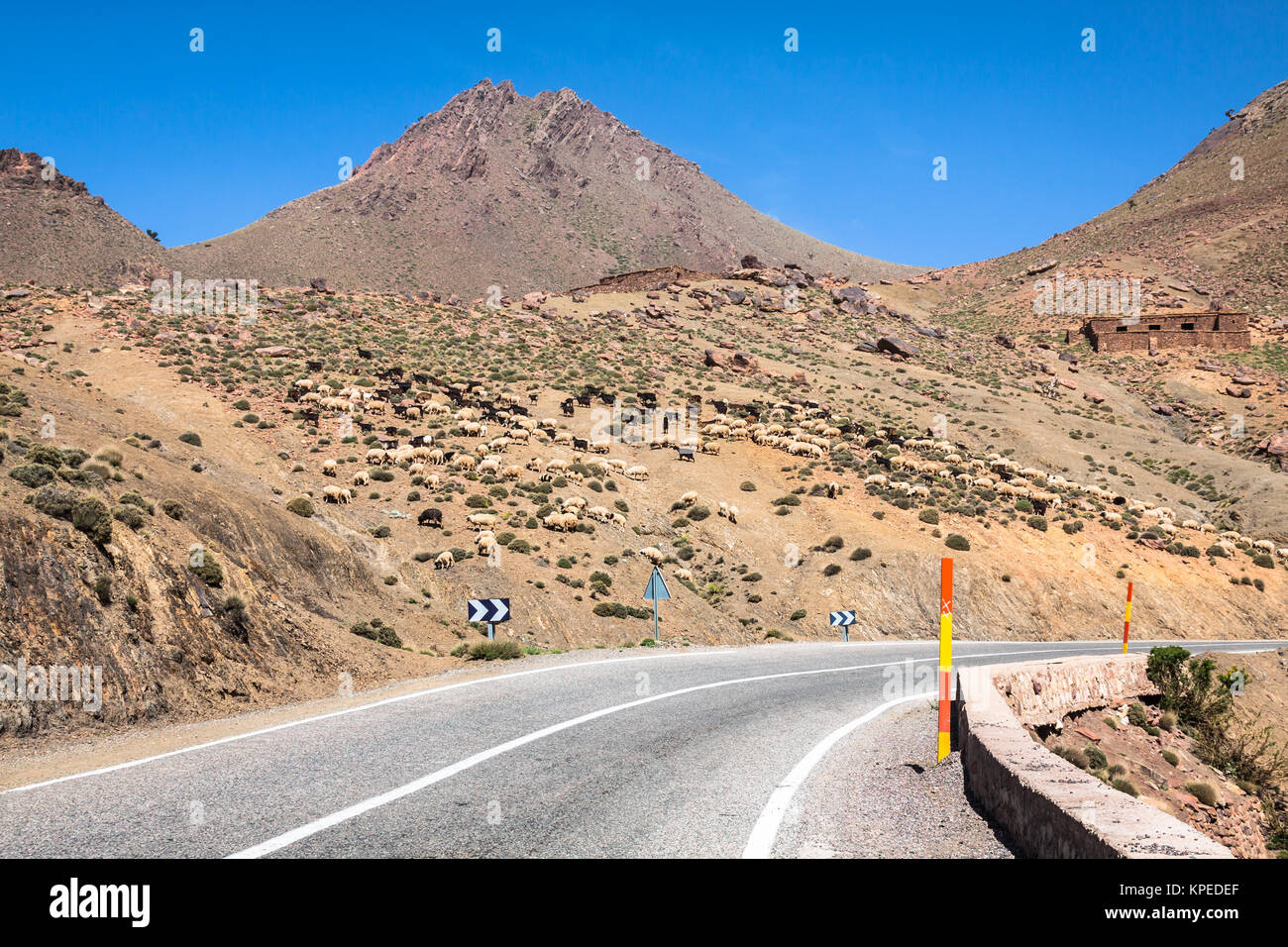 atlas mountains highway,morocco Stock Photo - Alamy