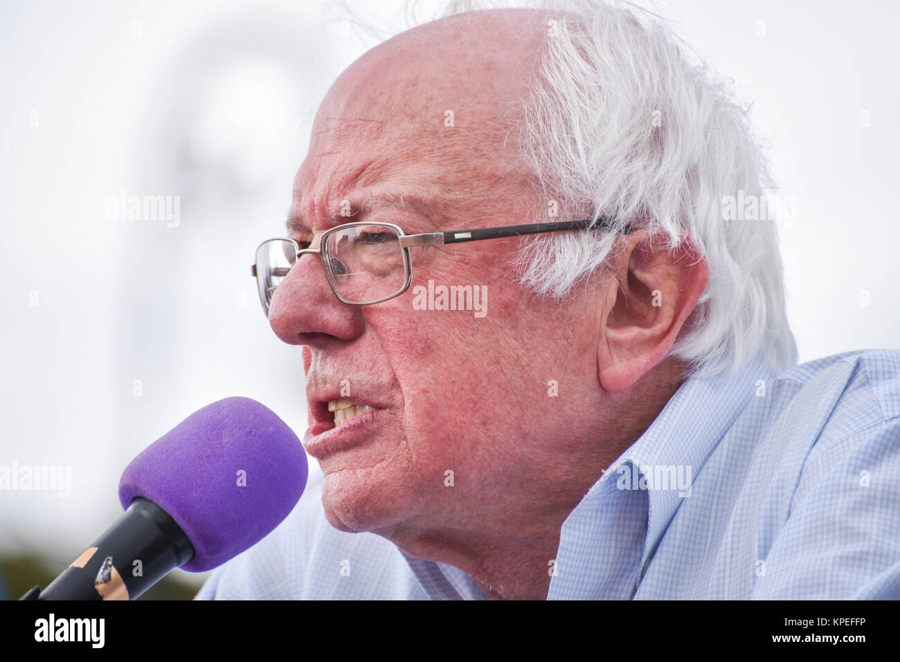 Speech maker at rally hi-res stock photography and images - Alamy