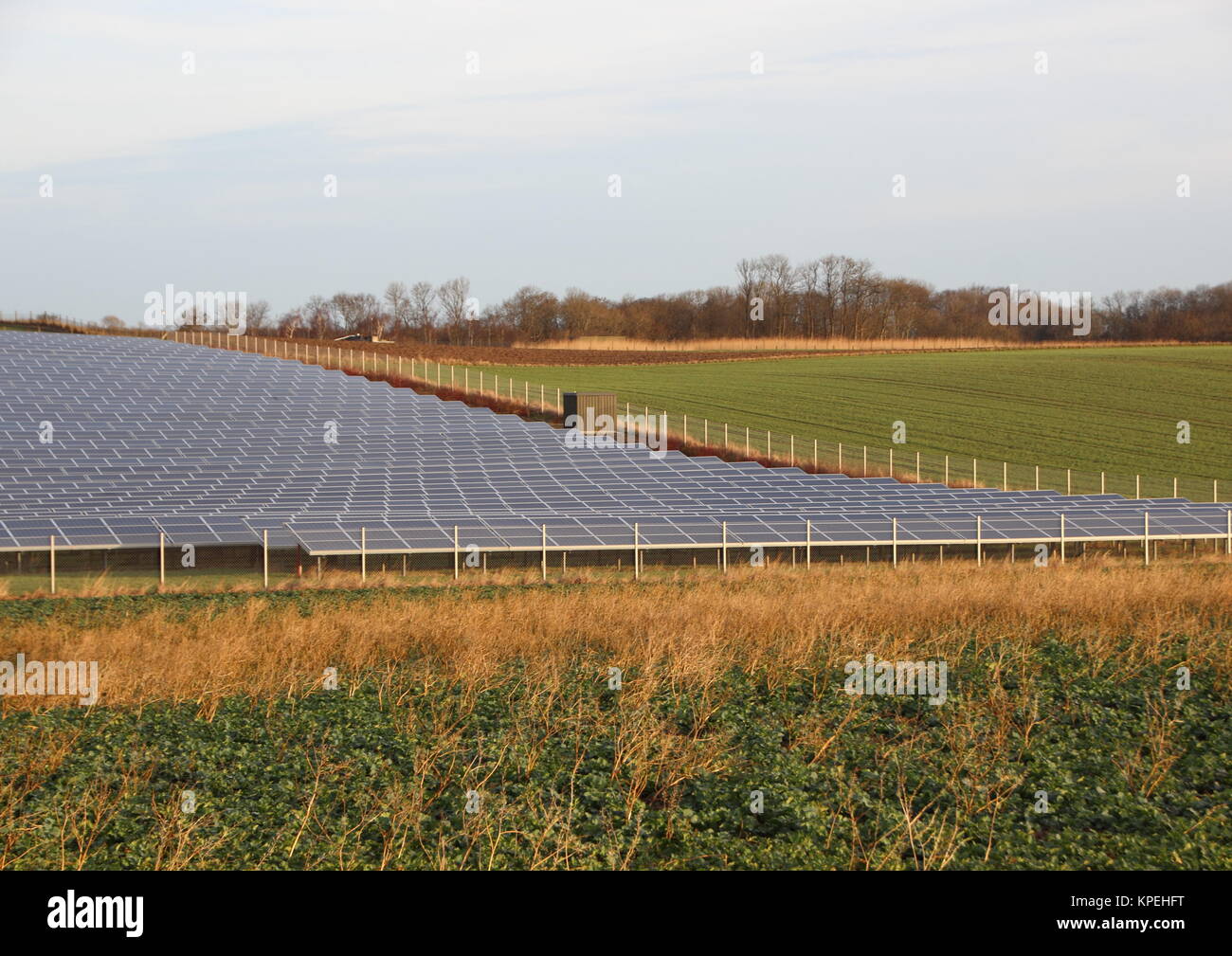 Large scale power plant hi-res stock photography and images - Alamy